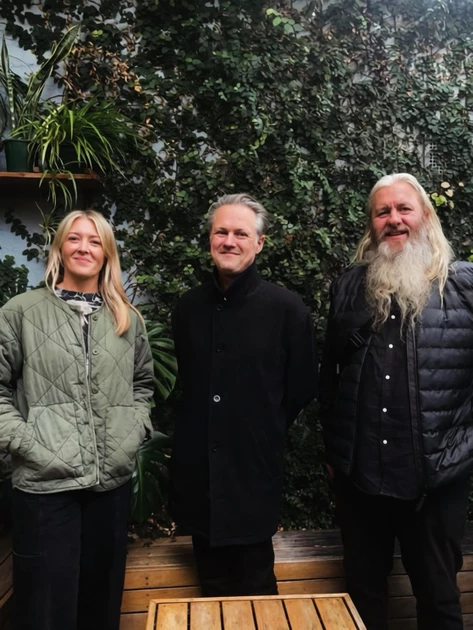 Archives: Breaking and Entering: Byron Scullin & Robin Fox — Triple R ...