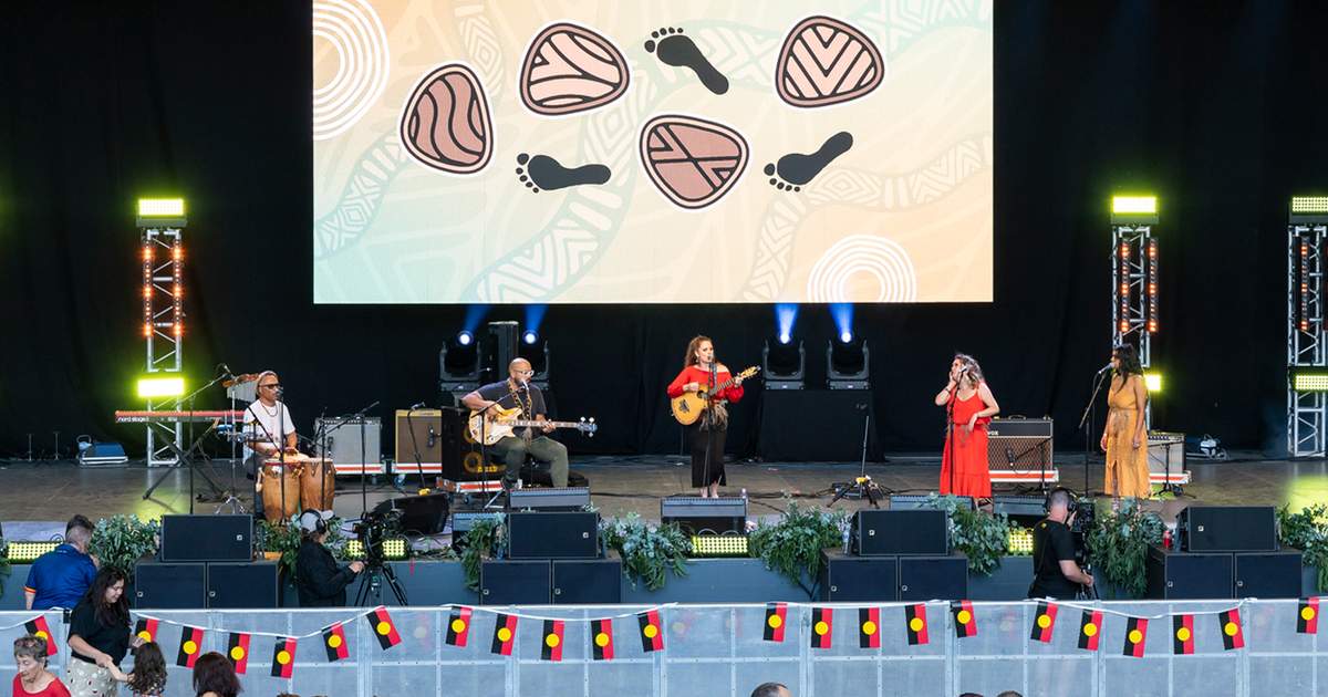 Programs: Share The Spirit Festival Broadcast — Triple R 102.7FM ...