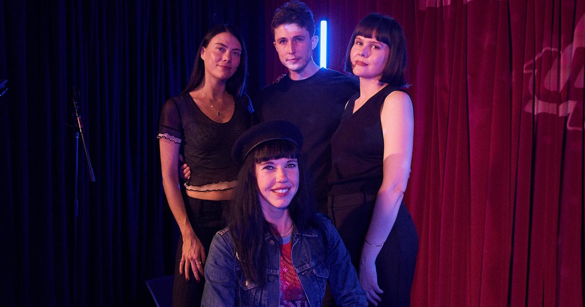 Articles: Photo Gallery: Ela Stiles, Live at RRR — Triple R 102.7FM ...