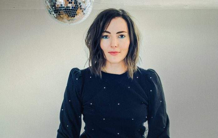 Archives: Neon Sunset: Lizzy Goodman — Triple R 102.7FM, Melbourne ...