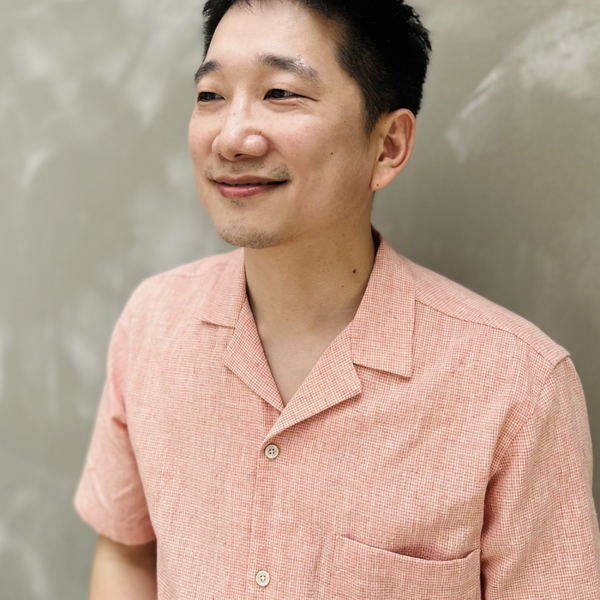 Segments: Literati Glitterati: On Translation with Anton Hur — Triple R ...