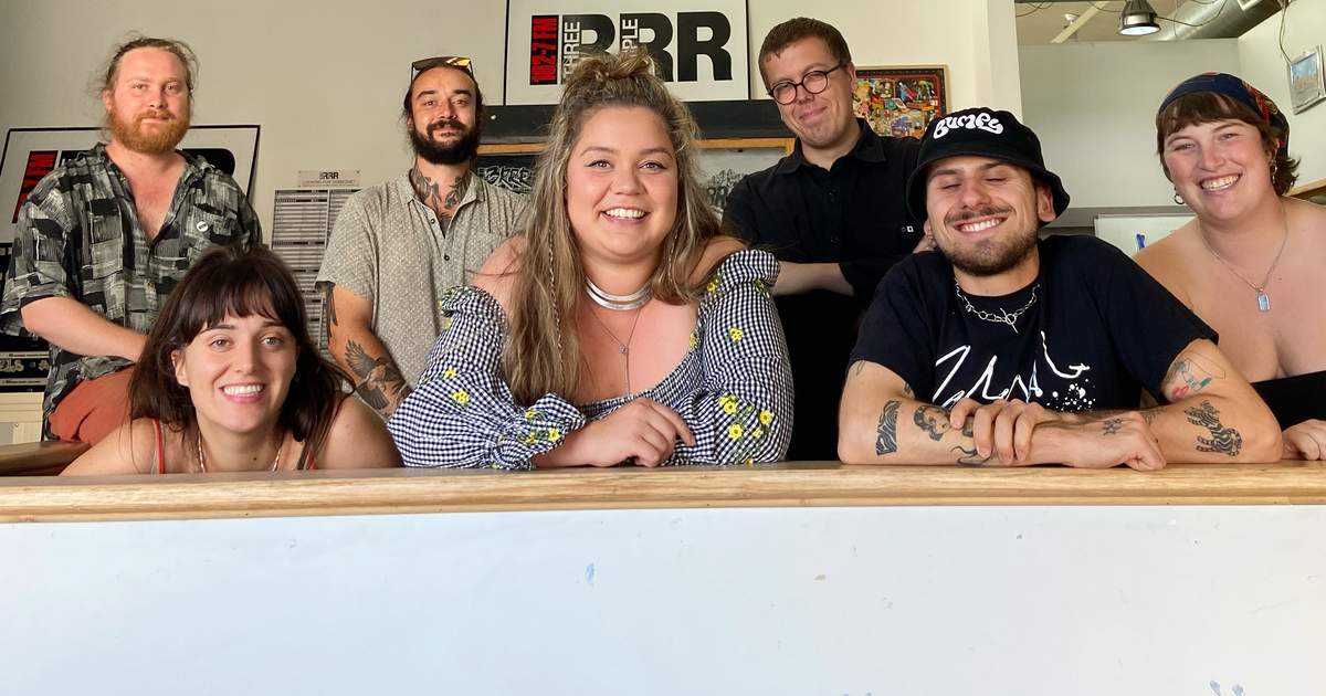 Articles: Photo Gallery: Bumpy Live at RRR — Triple R 102.7FM ...