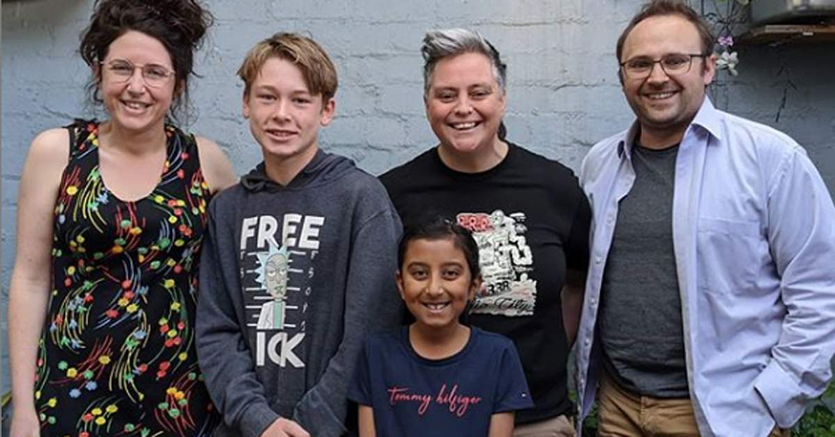 Archives: School students Zara and Flynn visit the Breakfasters ...