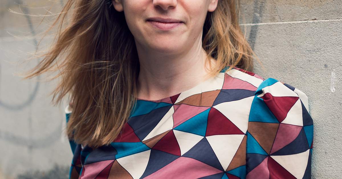 Presenters: Laura Summers — Triple R 102.7FM, Melbourne Independent Radio